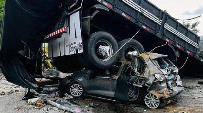 Internacional | Aumentan a 32 las víctimas fatales en el accidente de ...